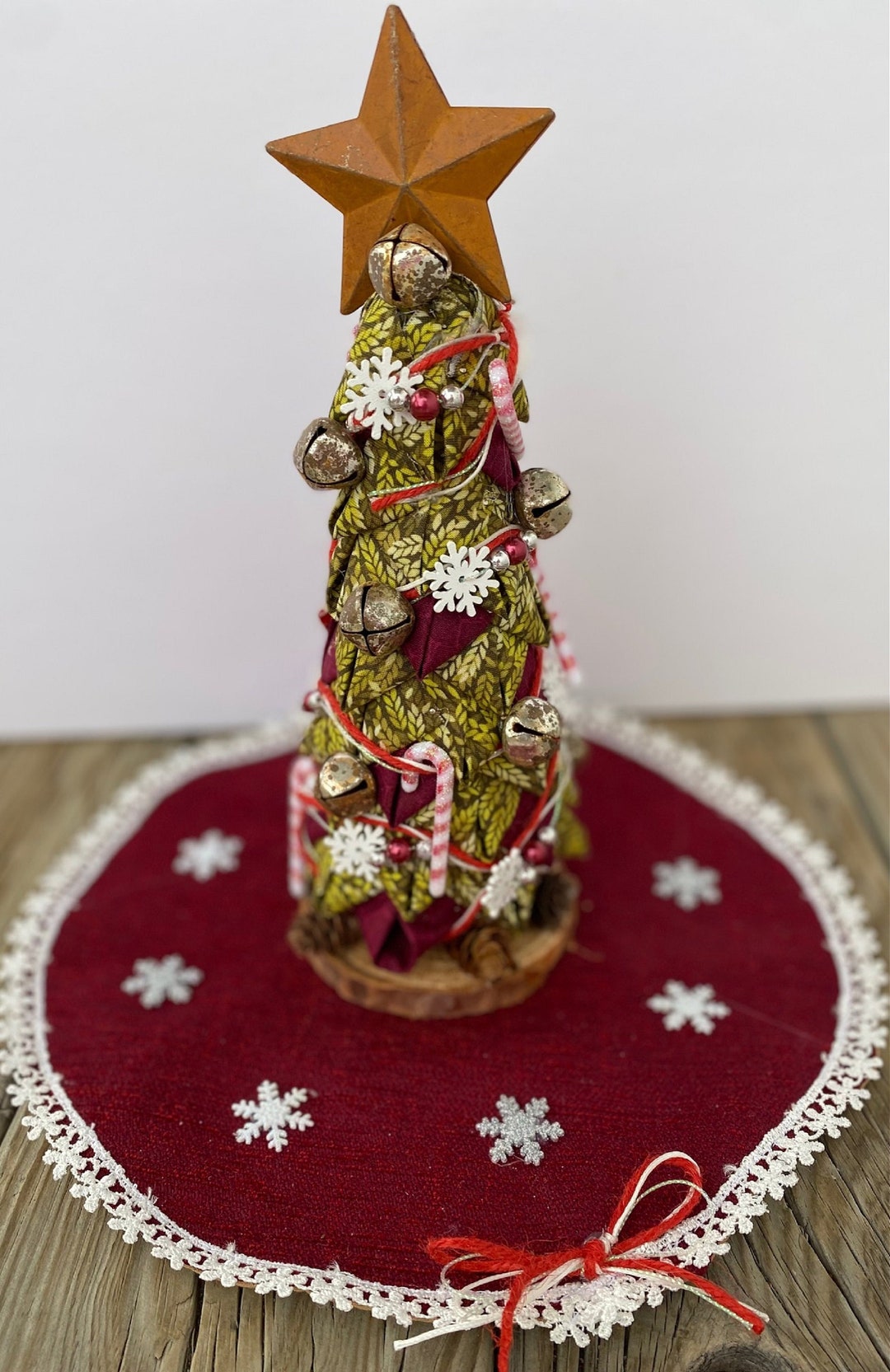 Christmas Mini Tree With Tree Skirt - Etsy