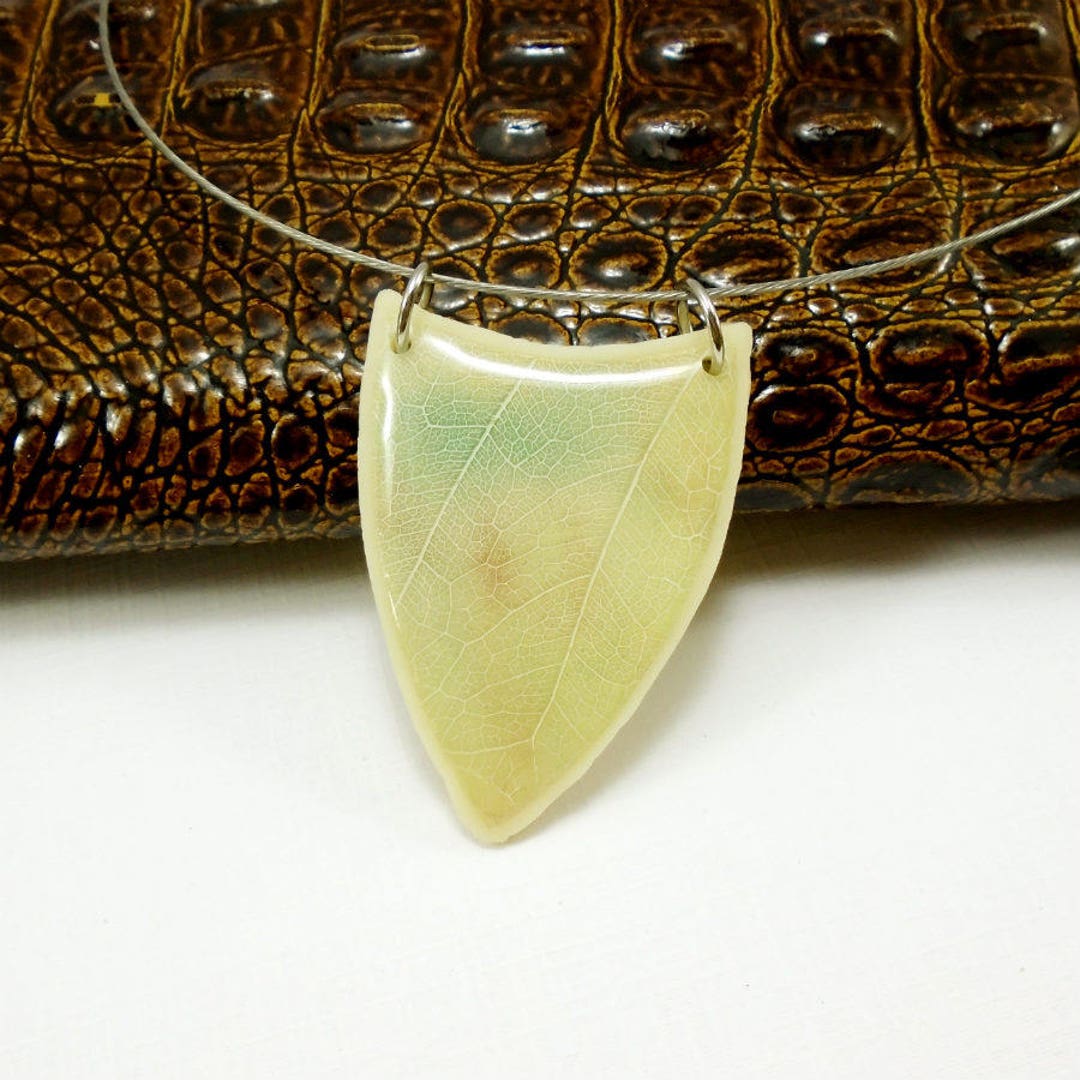 Beige Shield Pendant, Elegant Art Necklace, Leaf Motif Pendant, Mother ...
