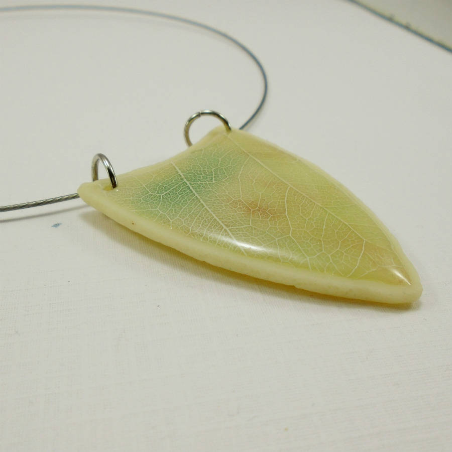 Beige Shield Pendant, Elegant Art Necklace, Leaf Motif Pendant, Mother ...