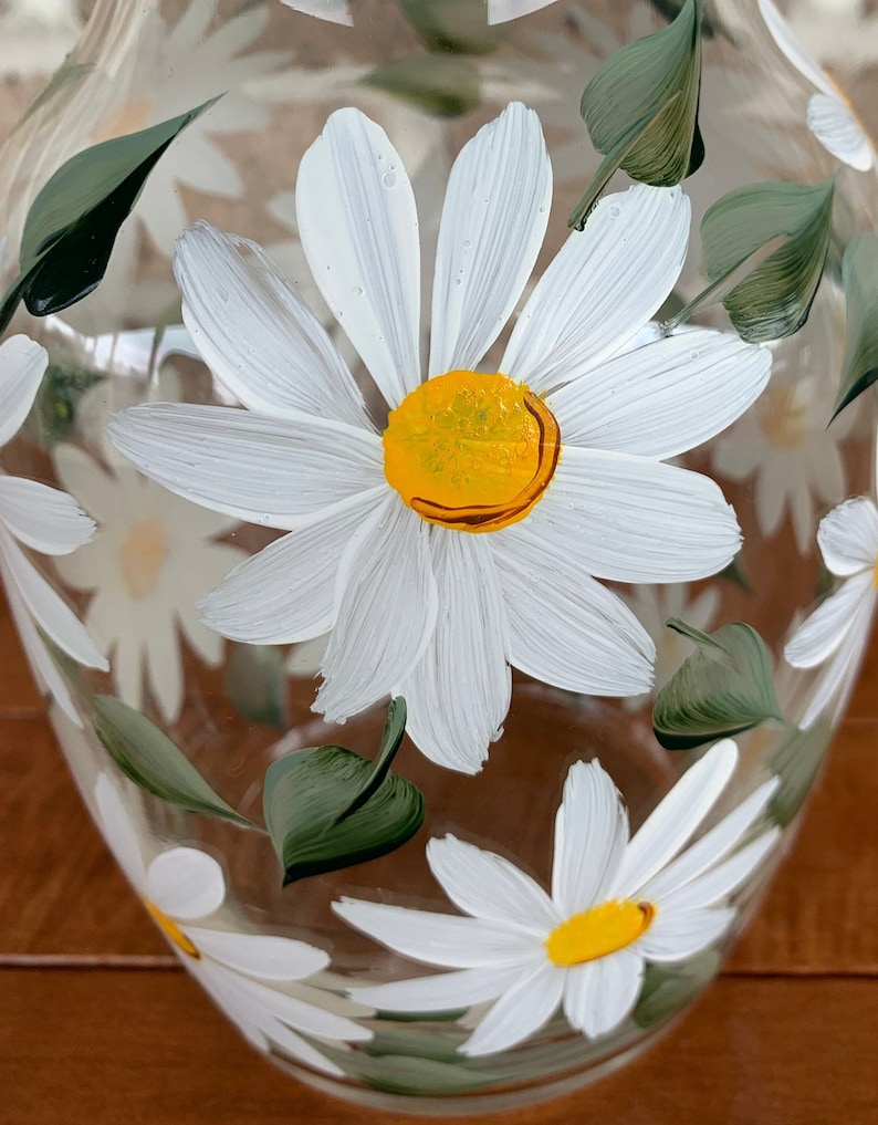 Hand Painted Daisy Vase, Painted Floral Vase, Birthday Gift for Mom ...