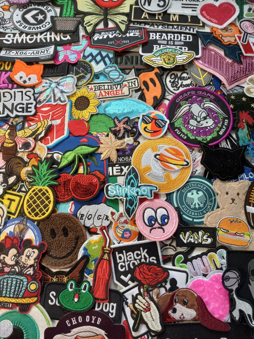 200 MIXED SEW on and IRON on Patches, Randomly Selected Patch Lot ...