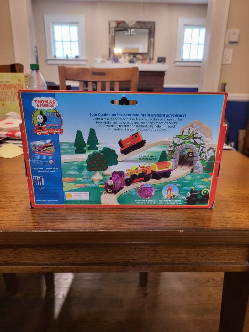 Learning Curve Thomas and Friends Wooden Railway Culdee and the Apple ...