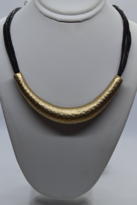 Rhombus Suede Choker Necklace - Gem