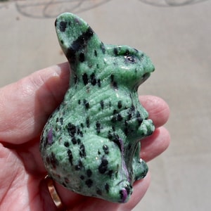 RUBY in ZOISITE RABBIT Carving* Aka Anyolite*56 Mm Tall X 34 X 41*113.6 ...