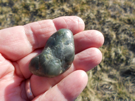 Big Sur CALIFORNIA NEPHRITE JADE18.7 Gramsstone of | Etsy