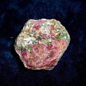 Hexagonal RUBY CRYSTAL Enrobed in Green FUCHSITE*97 Grams*485 Carats*3. ...