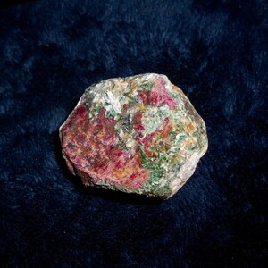 Hexagonal RUBY CRYSTAL Enrobed in Green FUCHSITE97 Grams485 - Etsy