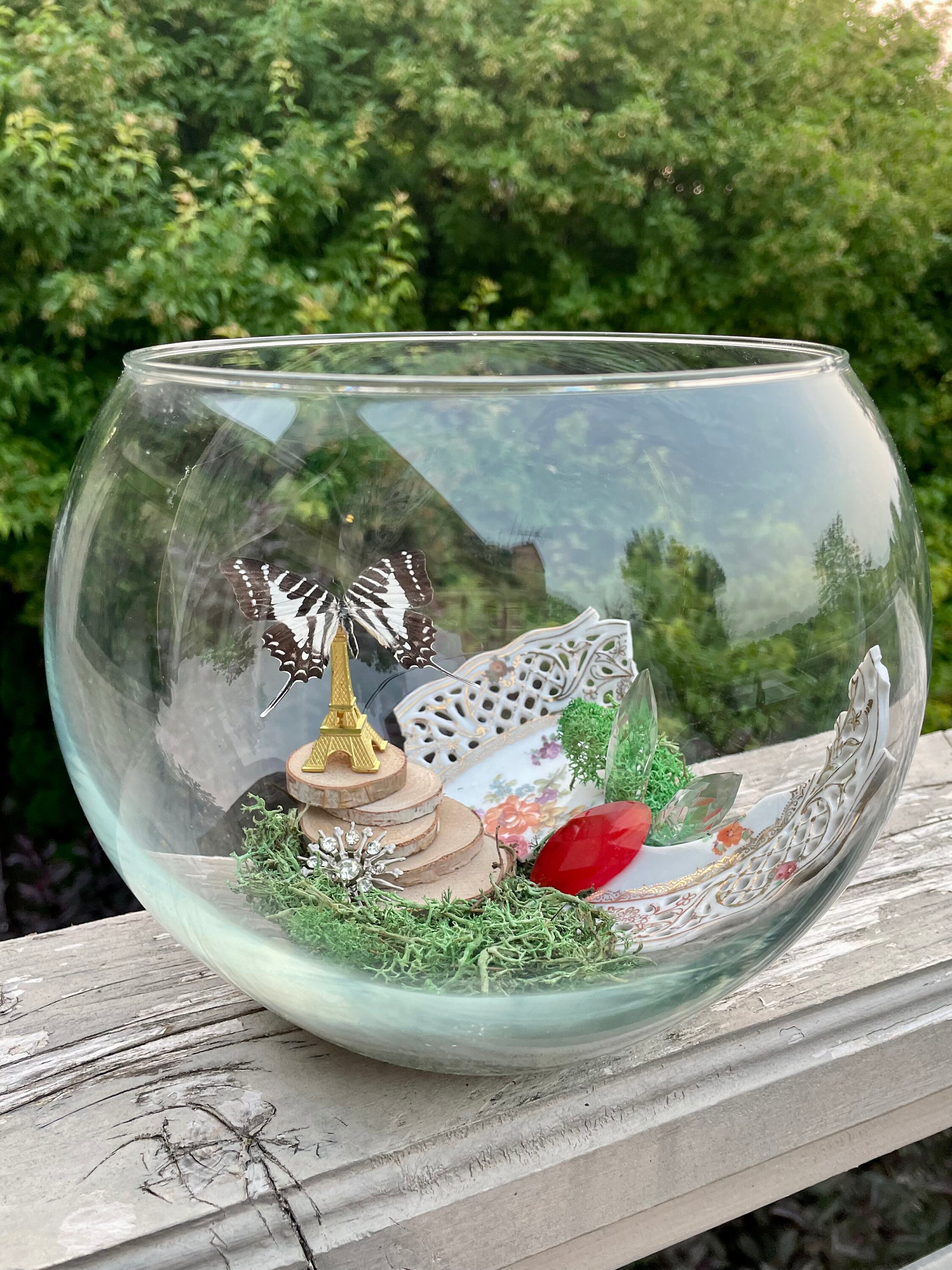Fish Bowl Centerpieces With Fish