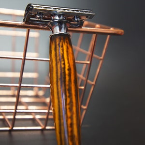 Safety Razor | Fits Double Edge Blades | Hand Turned Wood Handle | Wet ...