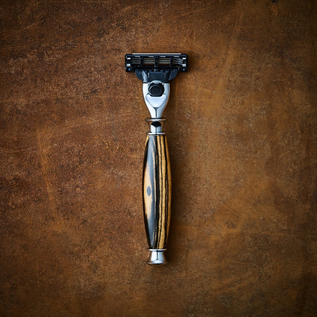 Wooden Razor Made From Sustainable Pale Moon Ebony Fits Gillette Blades ...