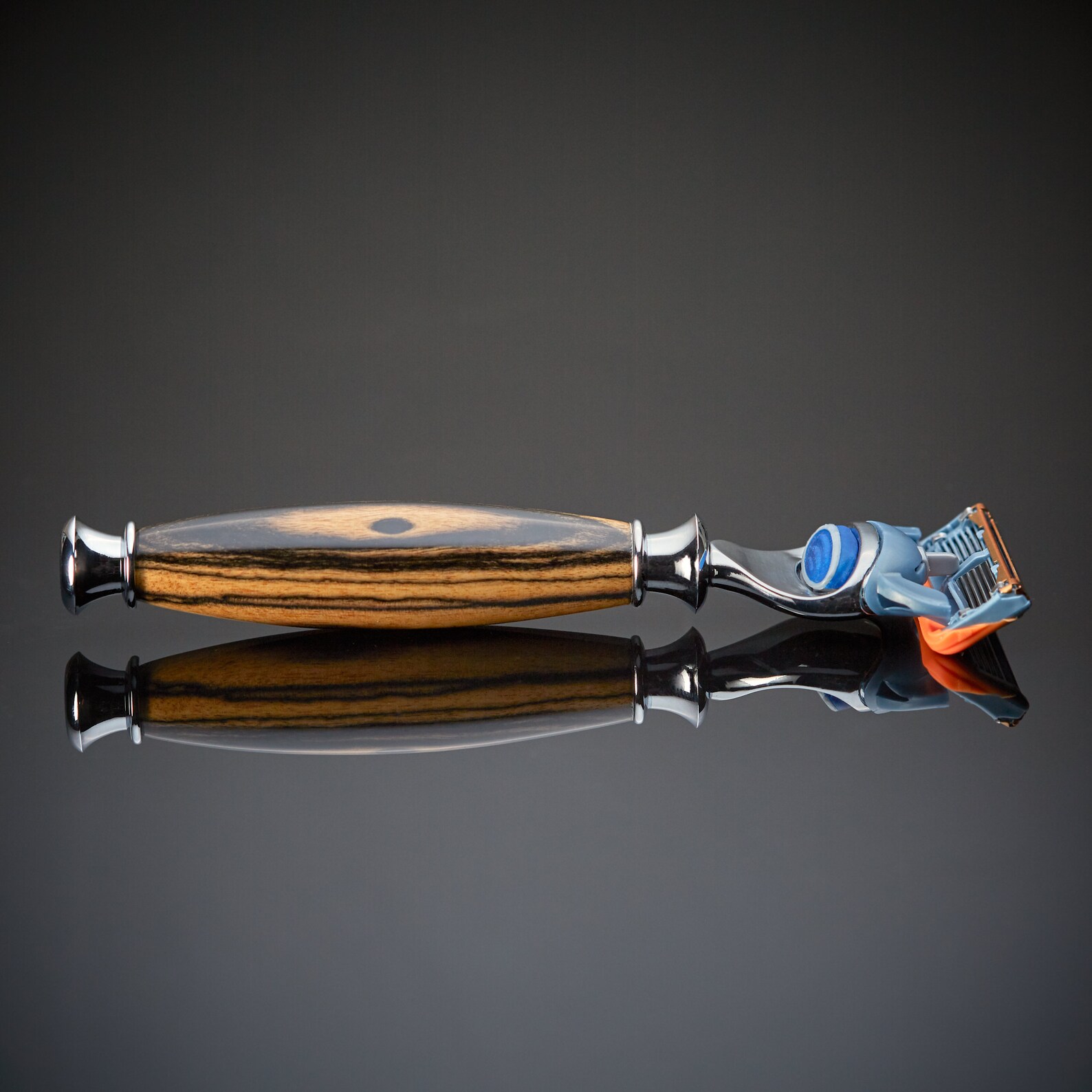 Wooden Razor Made From Sustainable Pale Moon Ebony Fits Gillette Blades ...