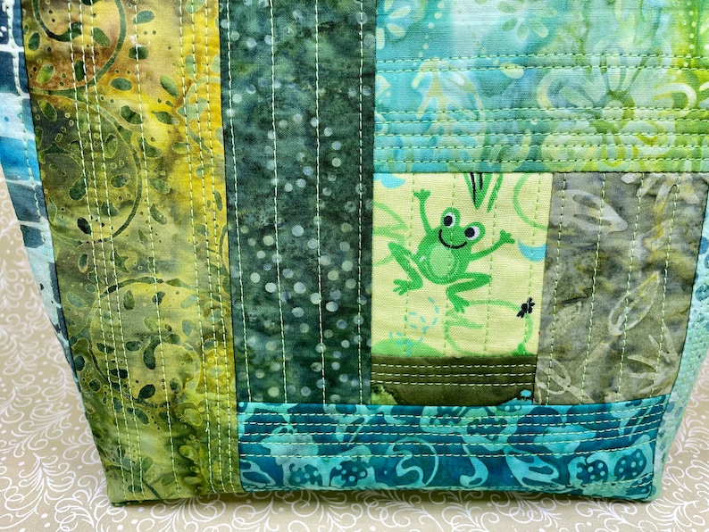 Happy Frogs Quilted Zipper Bag, Batik Frog Patchwork Zipper Bag - Etsy