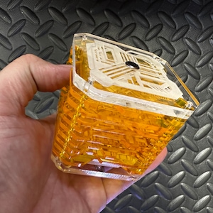 Holographic Memory Cube + Base - Etsy