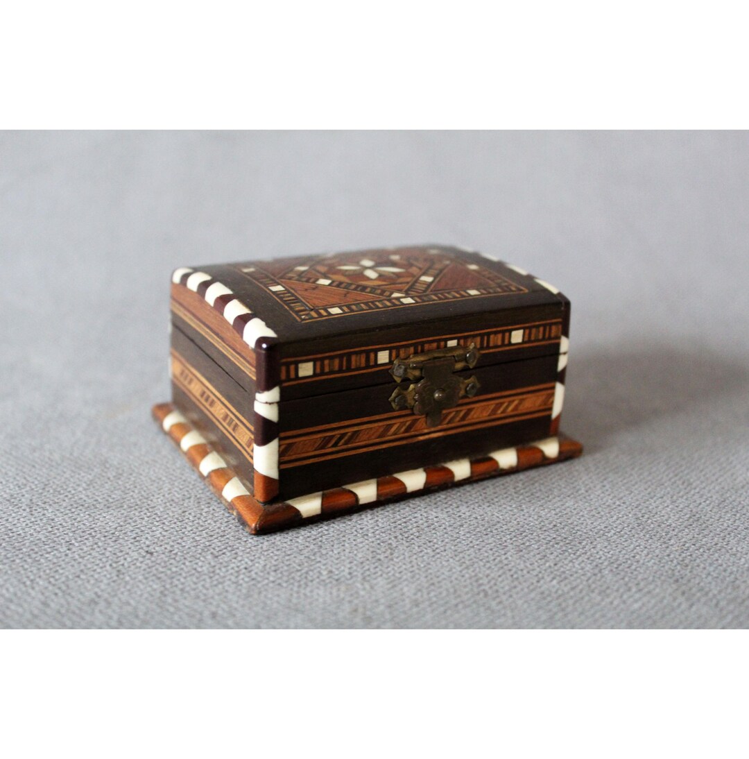 Vintage Handmade Marquetry Wood and Bone Box, Small Inlaid Box, Jewelry ...