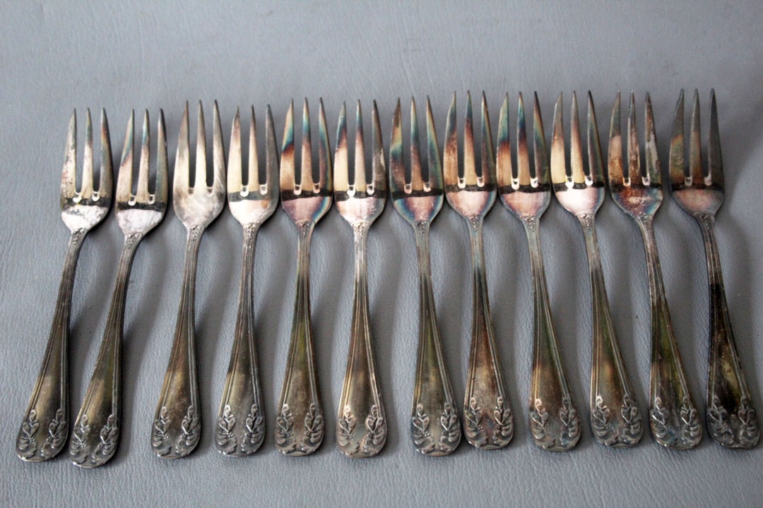 Antique Regency Style 12 Small Forks, Dessert Forks, French Floral ...