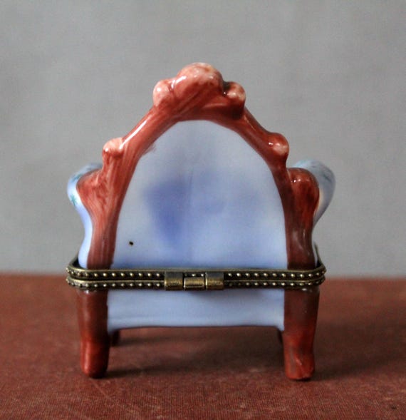 Vintage porcelain queen throne box, king throne trink… - Gem