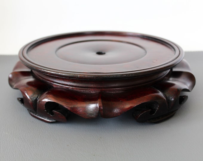 Large Vintage Carved Wood Round Display Stand, Chinese Carved Dark ...