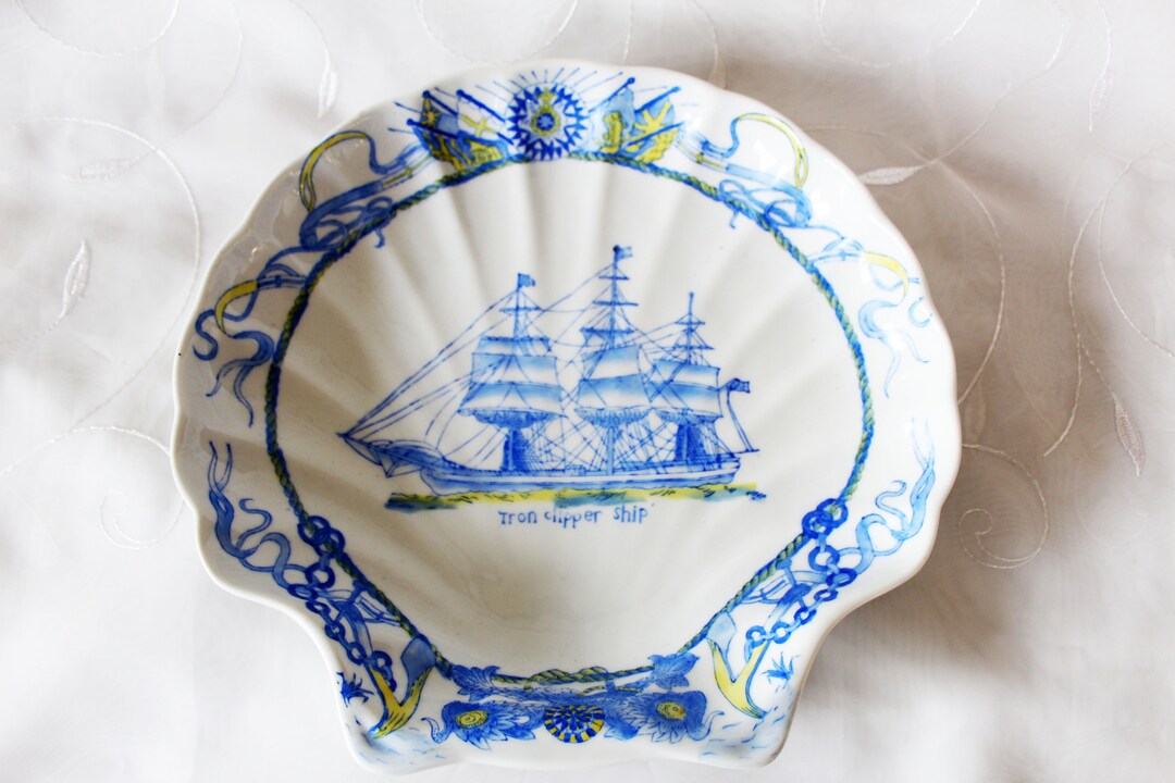 Large Vintage Ceramic Shell Shaped Deep Bowl, Centerpiece Platter ...