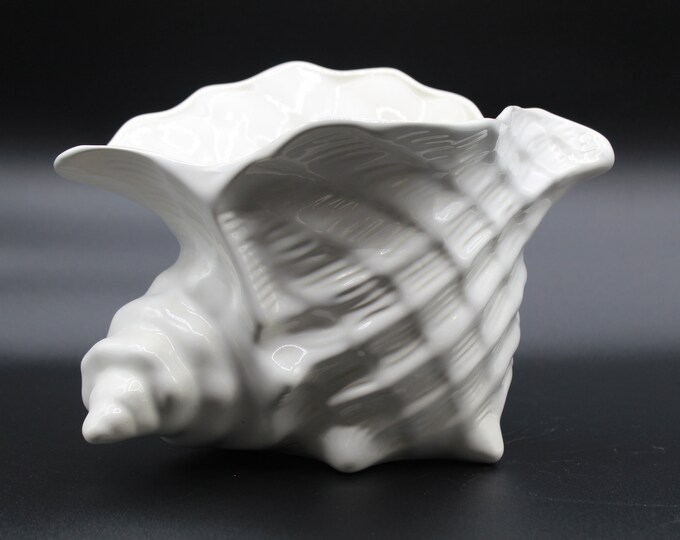 Large White Ceramic Planter, Seashell, Conch Shell, Beach Decor ...