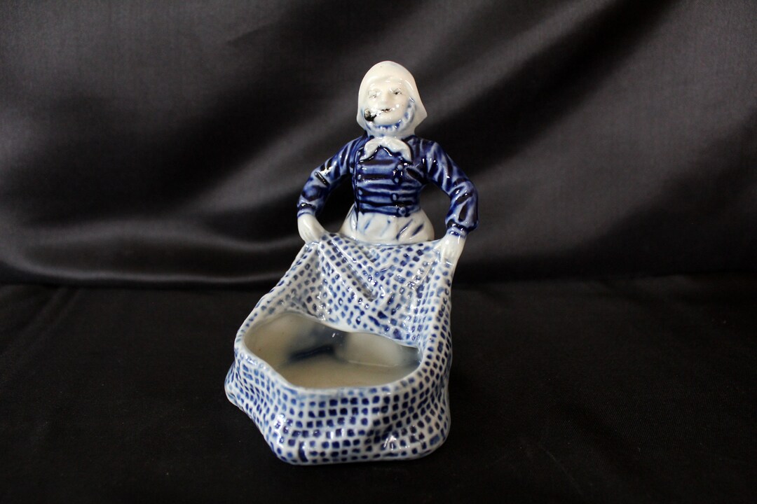 Antique Porcelain Rauenstein Thuringia Delft Dutch Fisherman With Pipe ...