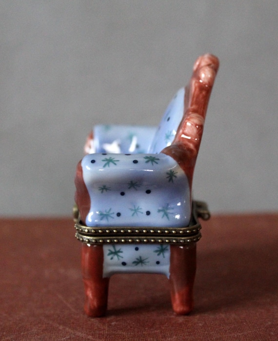 Vintage porcelain queen throne box, king throne trink… - Gem