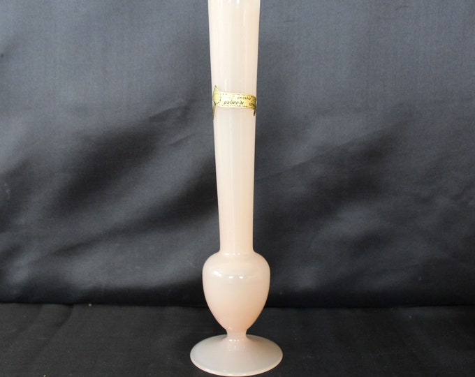 Vintage Tall Soft Pink Opaline Art Glass Vase, Opaline Veritable Murano ...