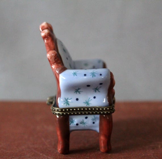 Vintage porcelain queen throne box, king throne trink… - Gem