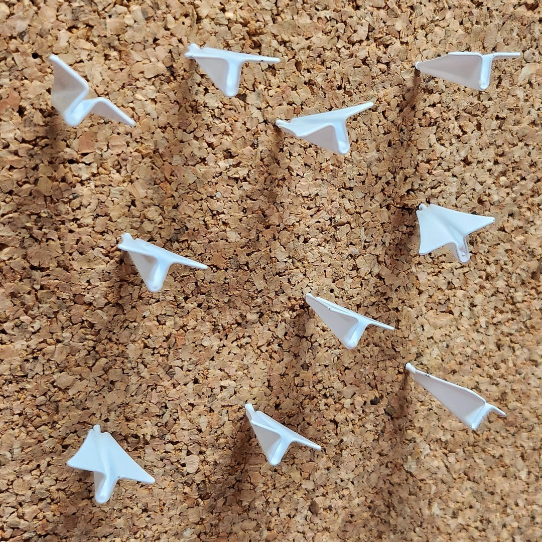Paper Airplane Pins - Set of 10 - White Metal Paper Plane Airplane Pins ...