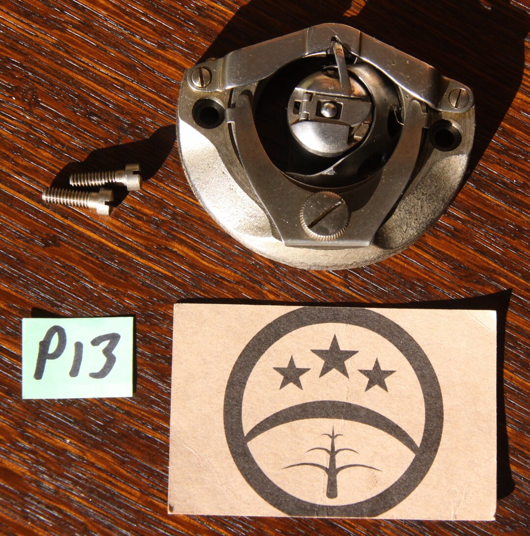 Singer Sewing Machine Bobbin Case / Shuttle / Assembly / Housing From A ...