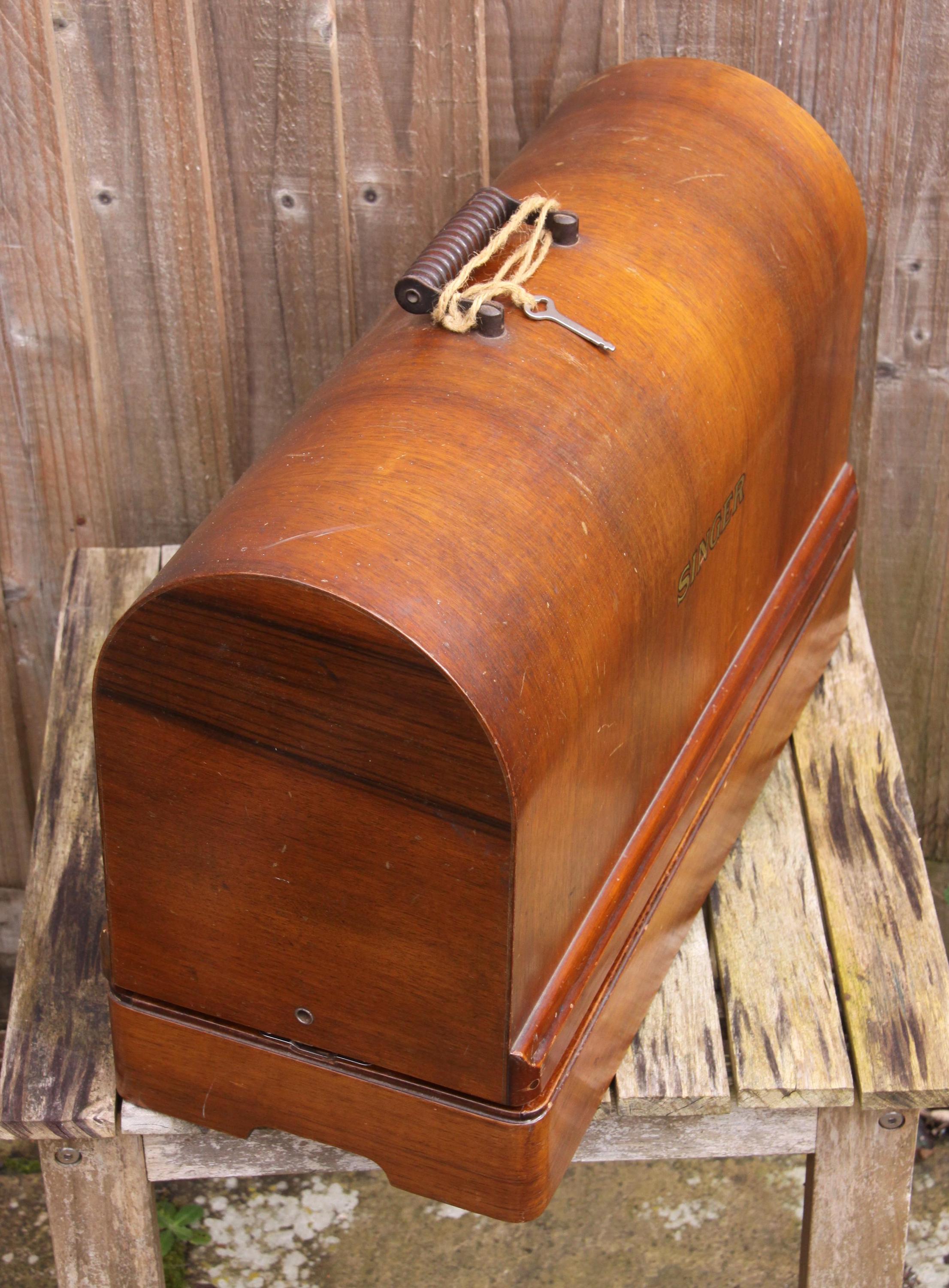 Singer Sewing Machine Full Size Bentwood Case - Fits 15K / 27K / 66K ...