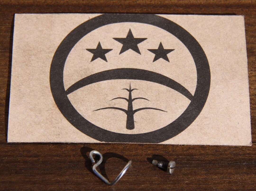 Singer Sewing Machine Wire Thread Guide Plus Screw for 28K 128K Etc ...