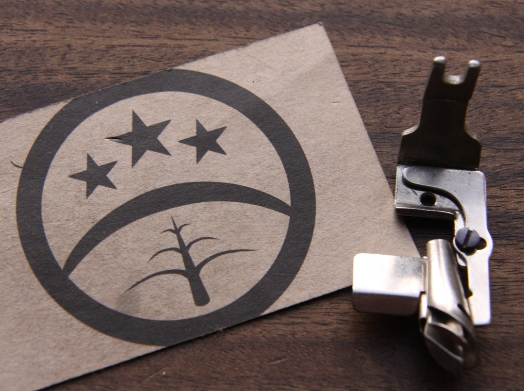 Singer Sewing Machine Scarce 66K Back-clamp Binder Foot / Attachment ...