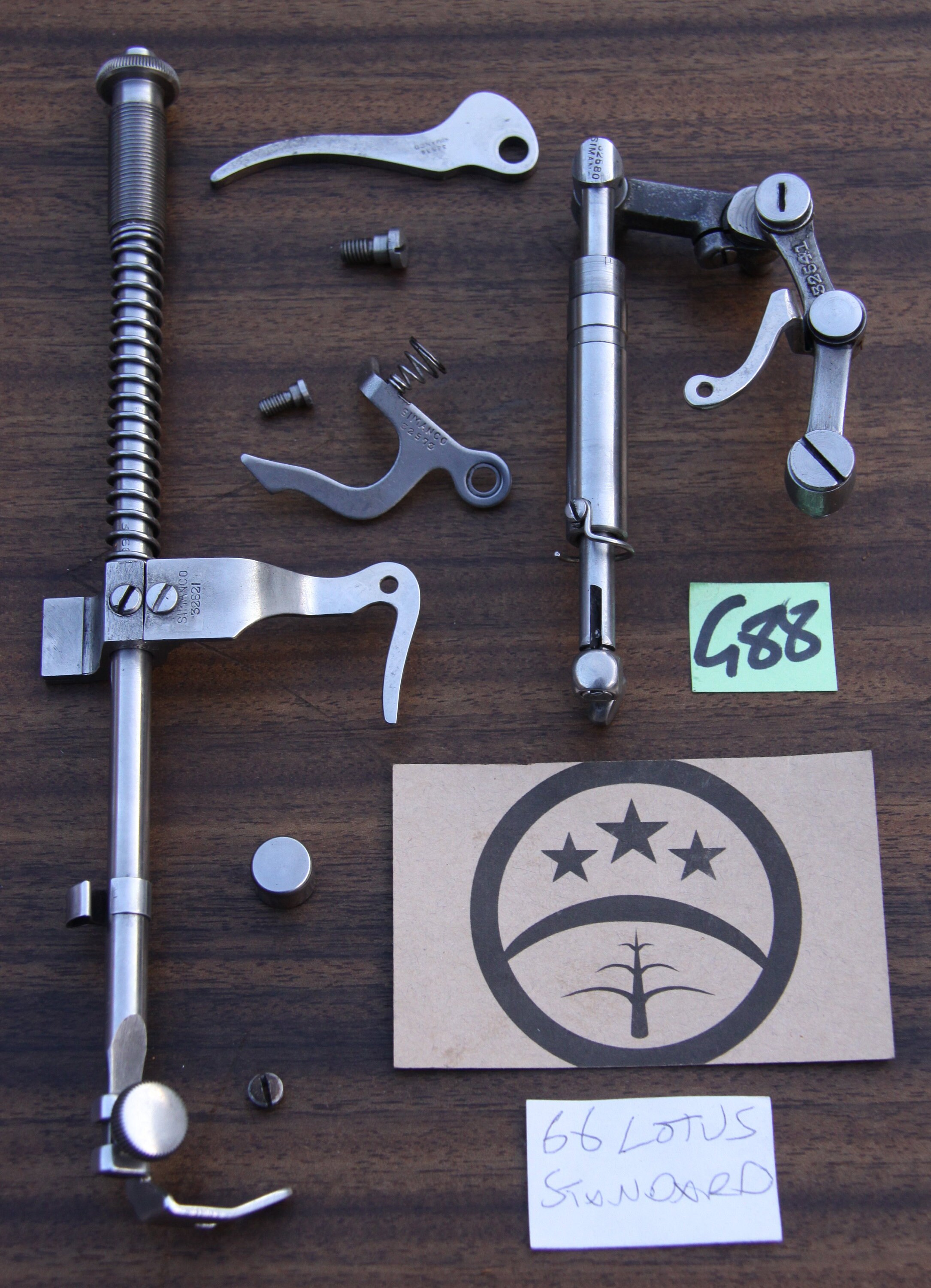 Singer Sewing Machine Set of Standard Presser / Needle Bars / Head ...