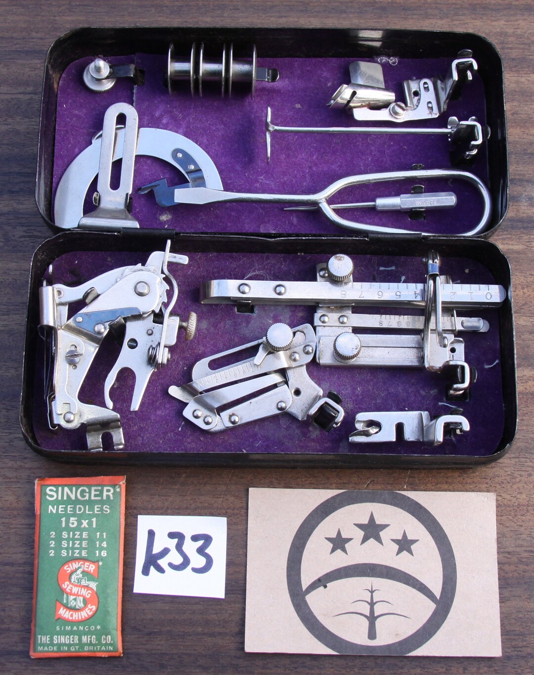 Máquina de coser Singer Godzilla Tin Juego completo de pies y ...