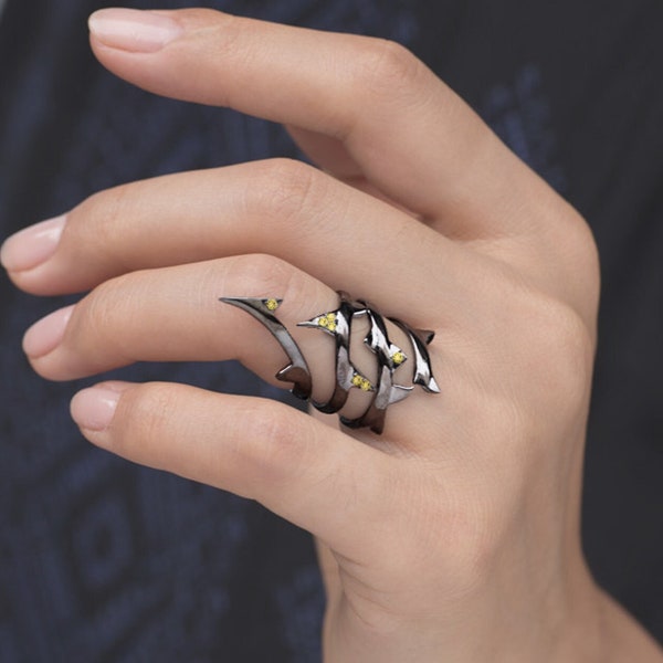 Gothic Ring - Etsy