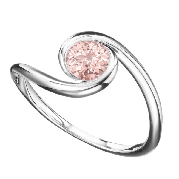 Pink Beryl Ring - Etsy