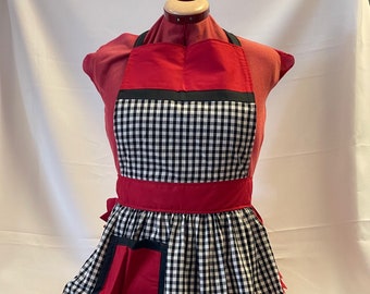 gingham pinny