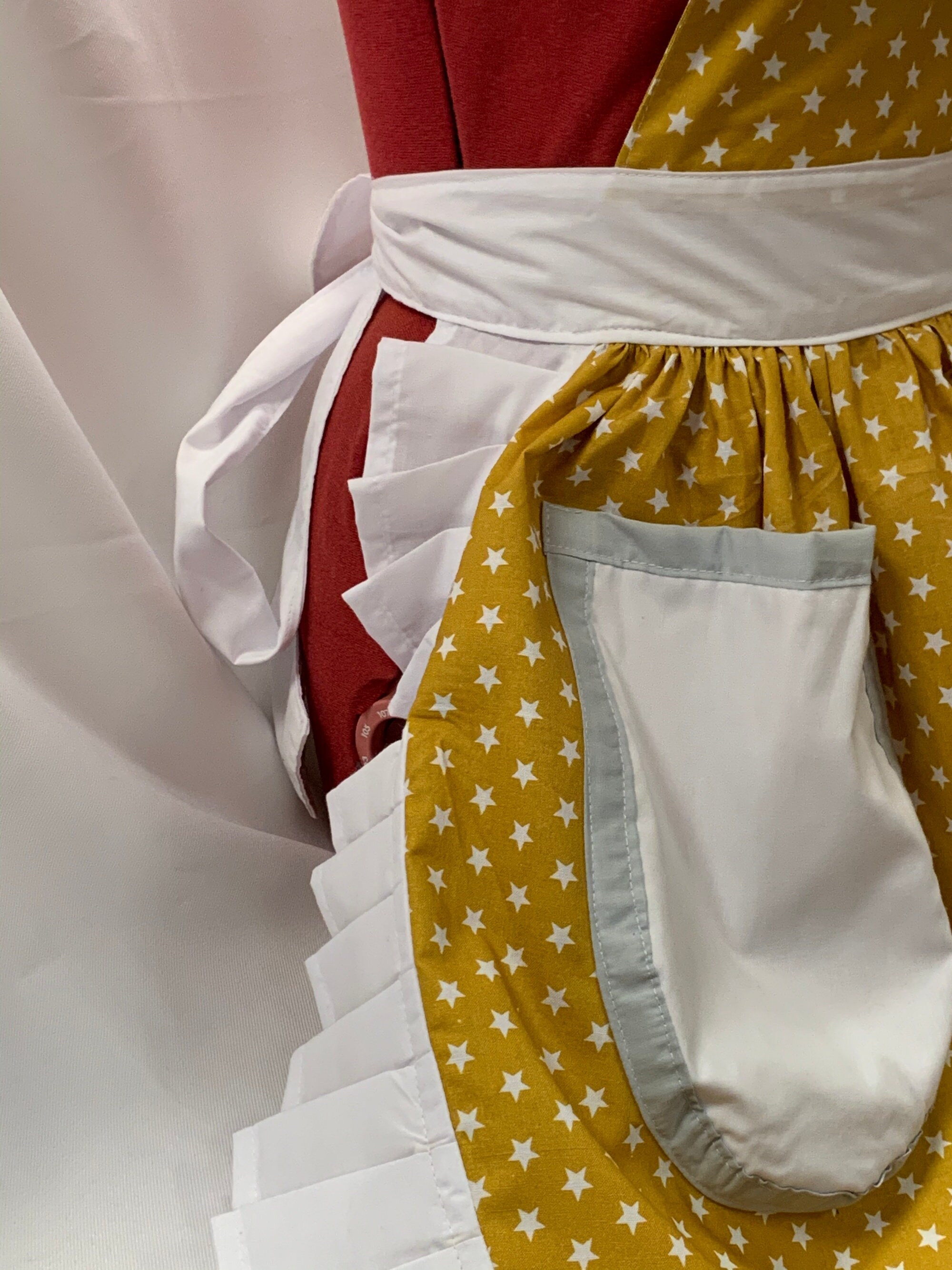 Retro Vintage 50s Style Full Apron / Pinny - Mustard / Gold With White ...