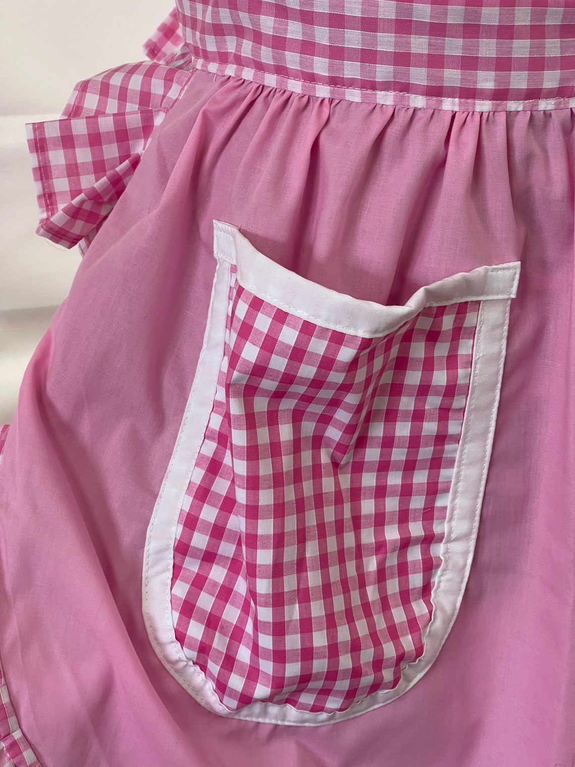 Retro Vintage 50s Style Full Apron / Pinny - Pink With Pink & White ...