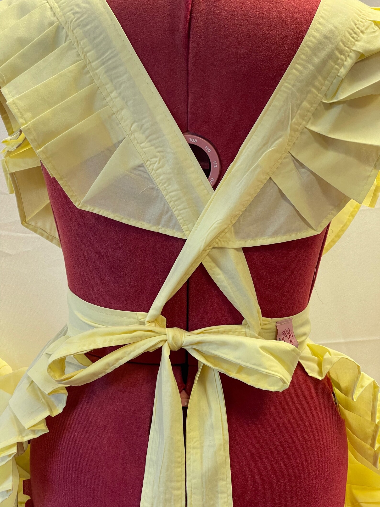 Retro Vintage Victorian Style Full Apron / Pinny Lemon - Etsy UK