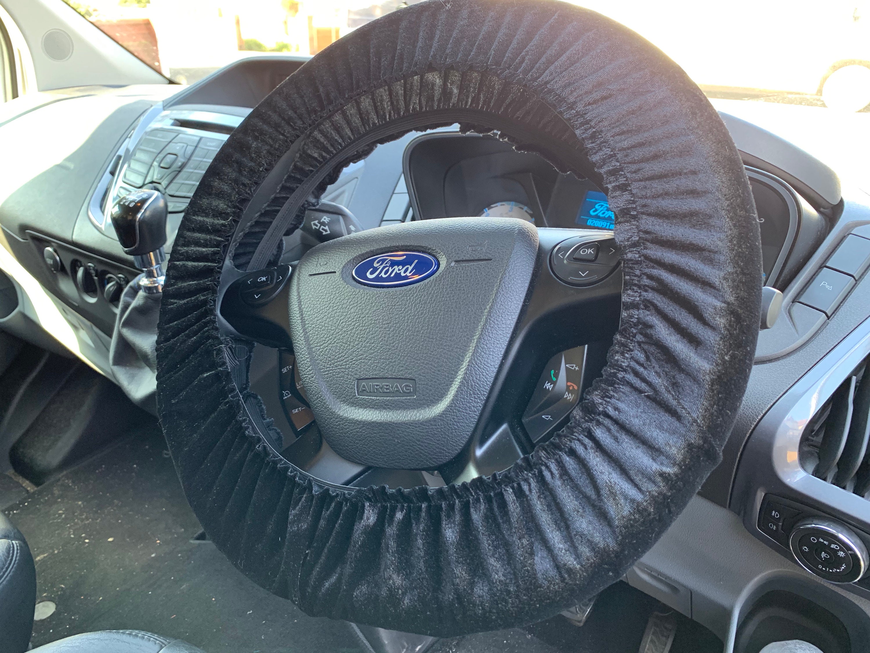 Autobarn steering wheel cover store