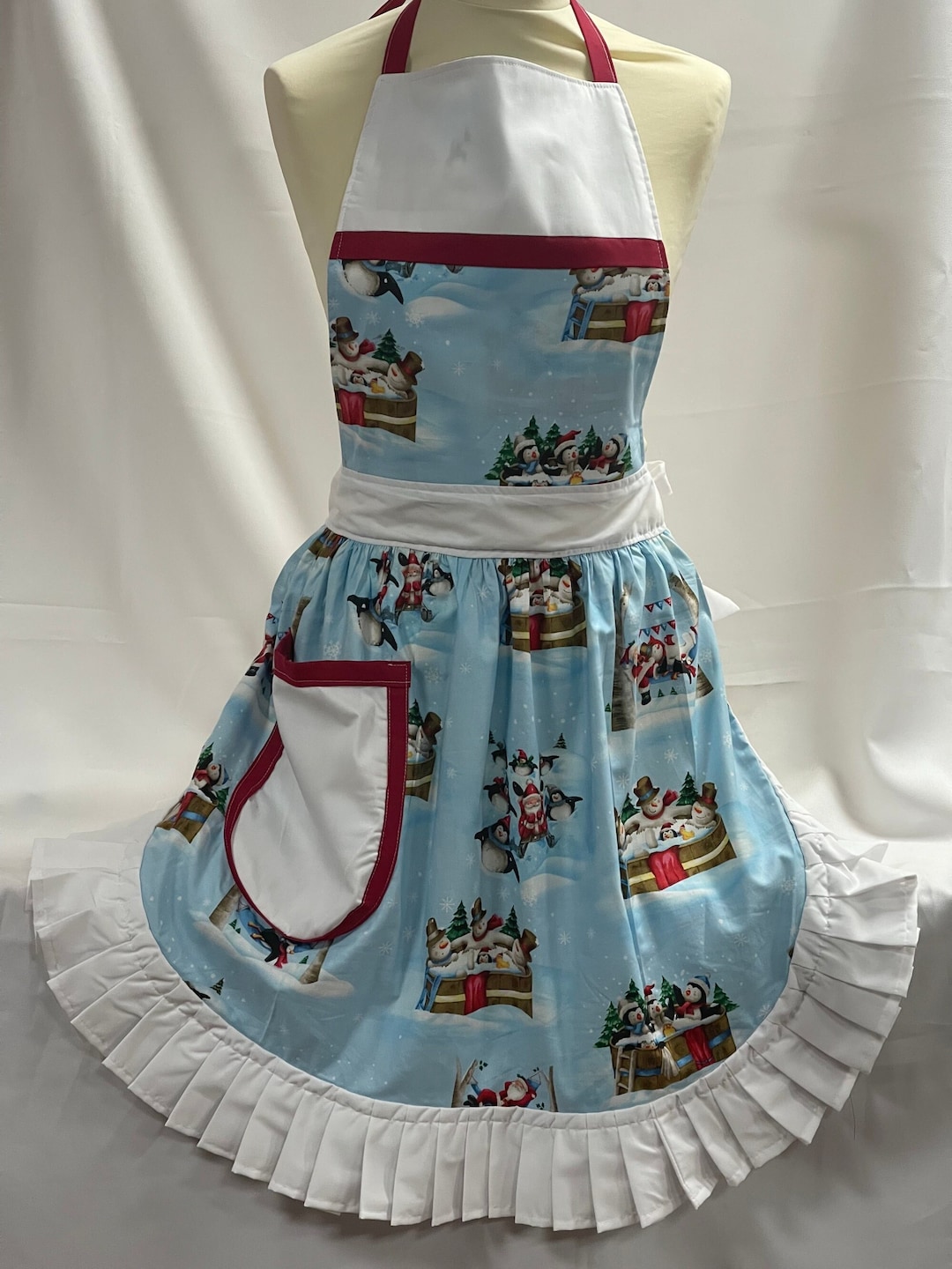 Retro Vintage 50s Style Full Apron / Pinny - Christmas Themes on Blue ...