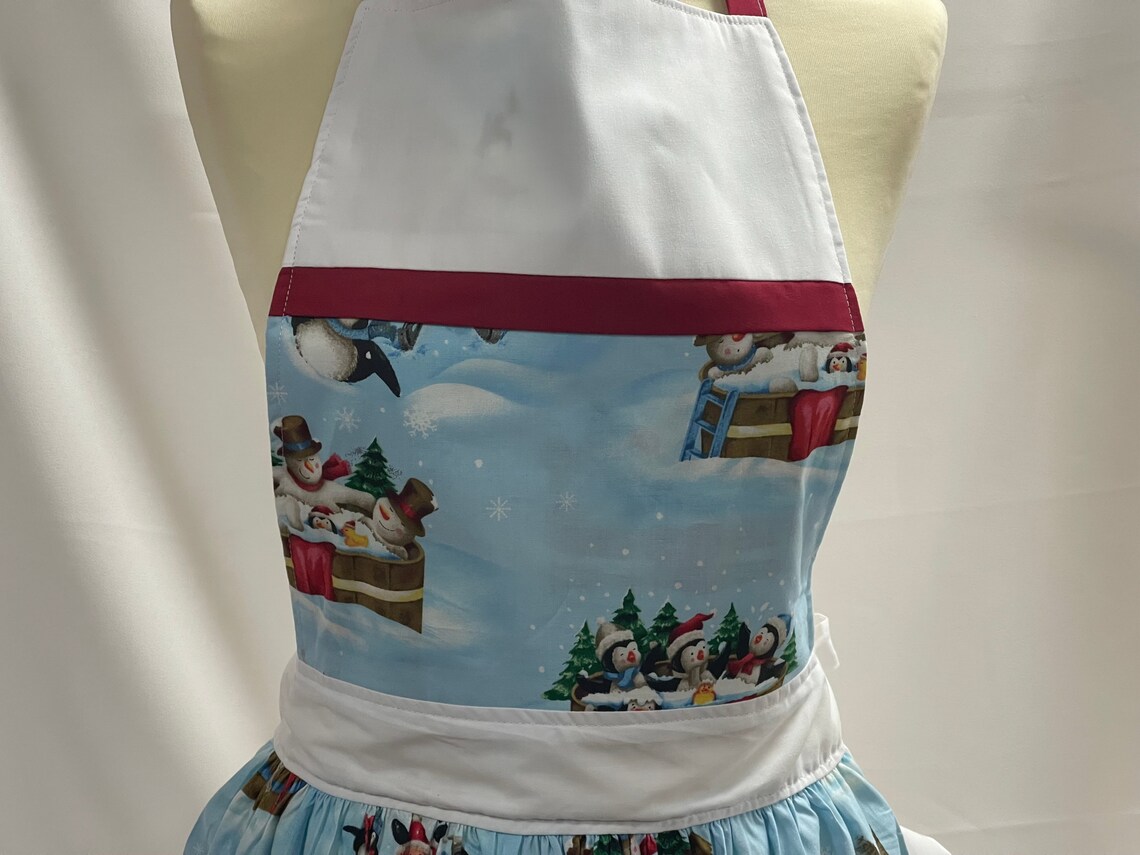 Retro Vintage 50s Style Full Apron / Pinny - Christmas Themes on Blue ...
