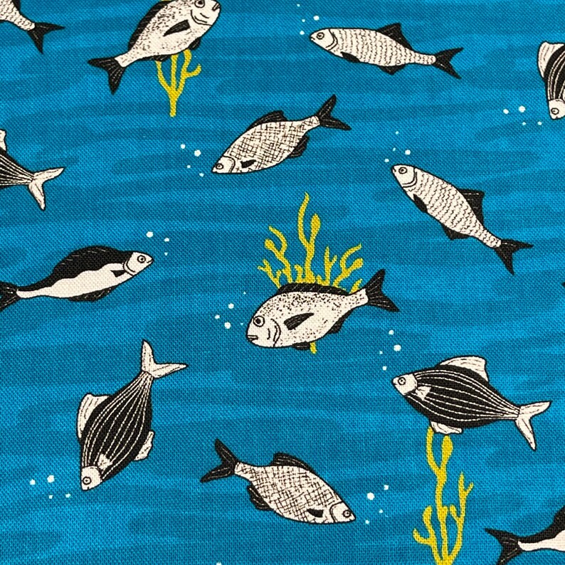 100% Cotton Print Fabric - Ocean Life - Fish - 80510-102 - Etsy