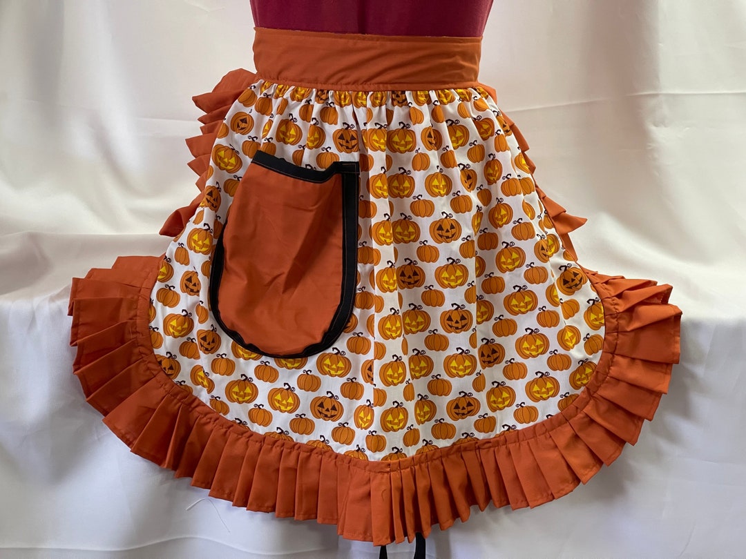 Retro Vintage 50s Style Half Apron / Pinny - Halloween Pumpkins on ...