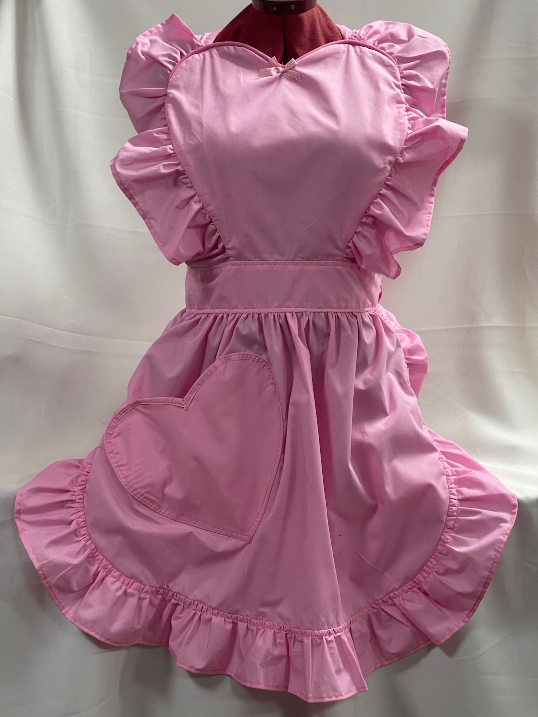 Retro Vintage 50s Style Full Apron / Pinny With Heart Shaped Top and ...