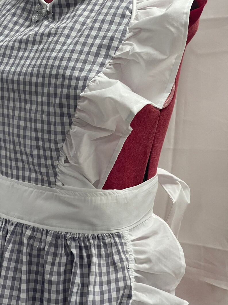Retro Vintage 50s Style Full Apron / Pinny With Heart Shaped - Etsy UK