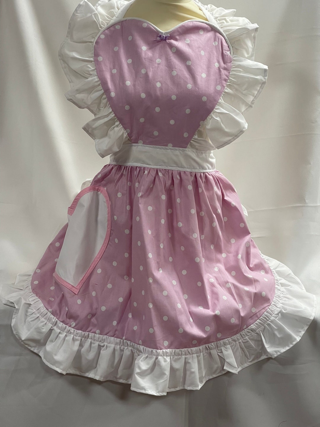 Retro Vintage 50s Style Full Apron / Pinny With Heart Shaped Top and ...