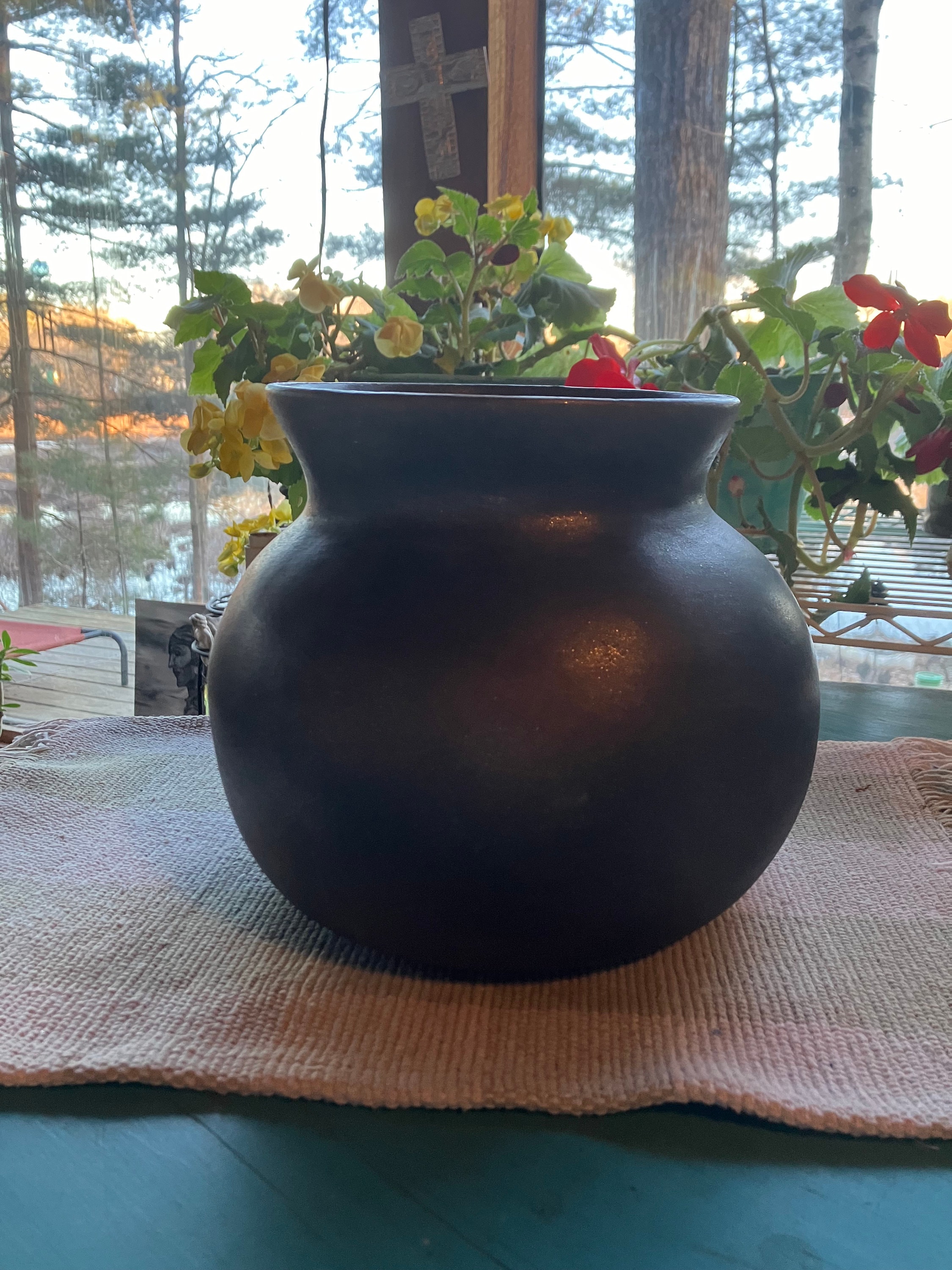 Black Micaceous Clay Bean Pot - Etsy