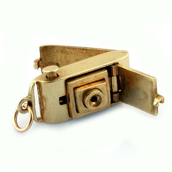 14K Gold Vintage Mechanical Pop-up Lens Photo Camera 3D Movable Charm ...